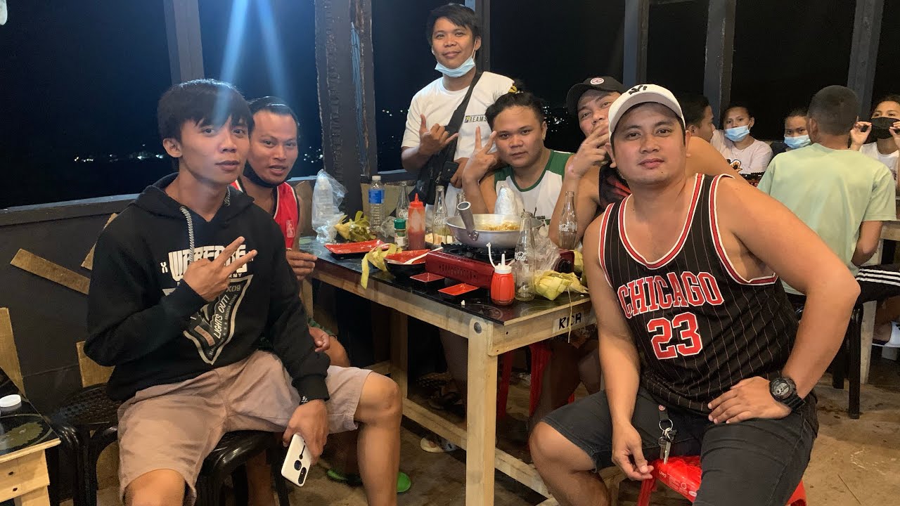 KUSINA NI HARAS | AT GULLAS DRIVE | #motovlog #food - YouTube