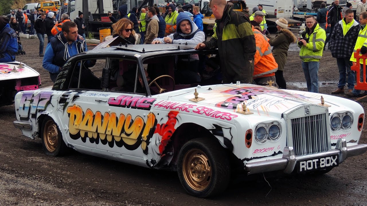 Banger Racing - Arena Essex 25th Anniversary Firecracker 2016 - YouTube