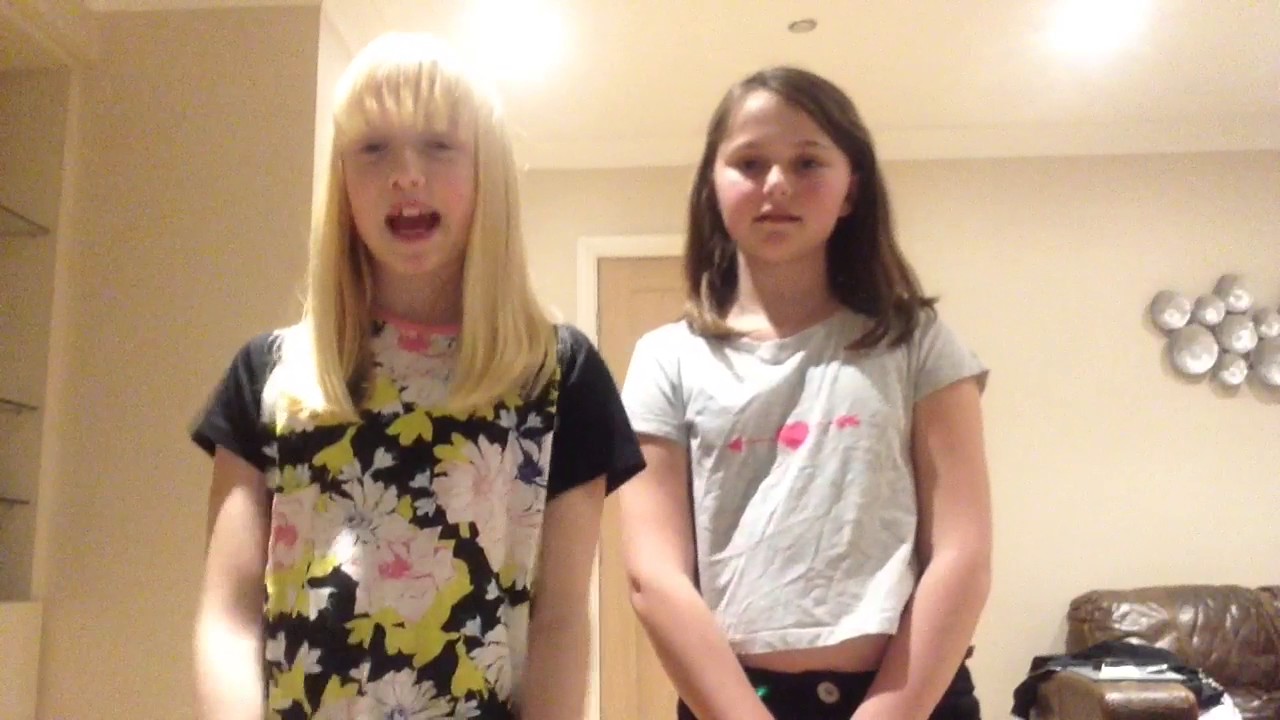 10 things about us|with Lucy (my friend) ️ - YouTube