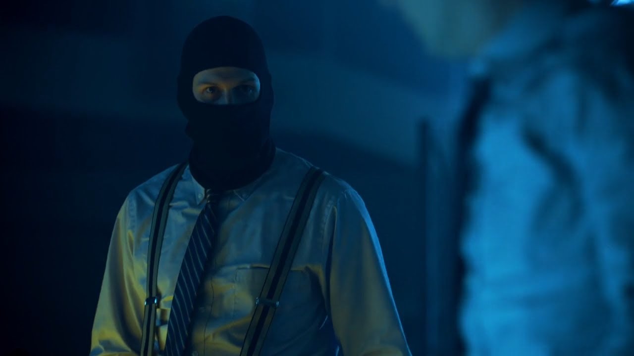 'The Mask' Richard Sionis Kidnaps Jim Gordon For The Next Death Match ...