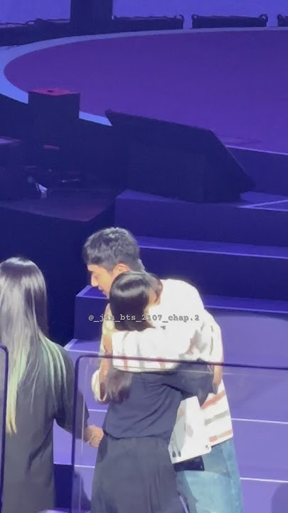 JIN’s Greetings ハグ Hug 20240613 fancam 직캠 BTS Jin 방탄소년단 진 ジンくん キムソクジン 김석진 - YouTube