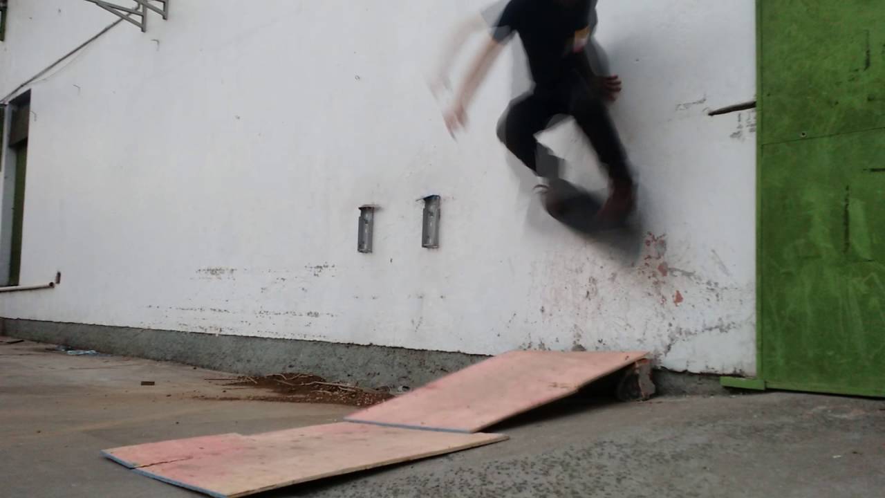 Wallride, skateboarding - YouTube