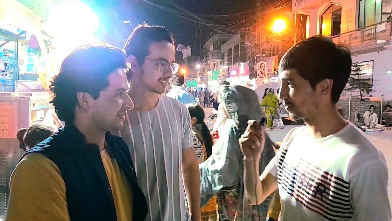 The second report from the busy market of Rawalpindi city, Awan Market ...