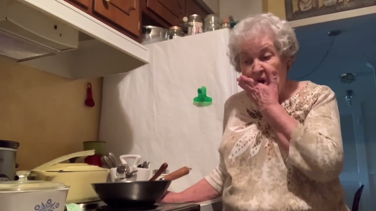 Family spaghetti recipe - YouTube