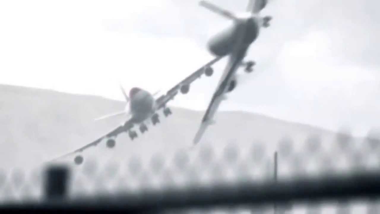 Boeing 747 Mid Air Collision - Averted - YouTube