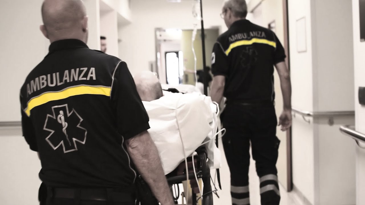 Stroke treatment in Lugano's Regional Hospital - YouTube