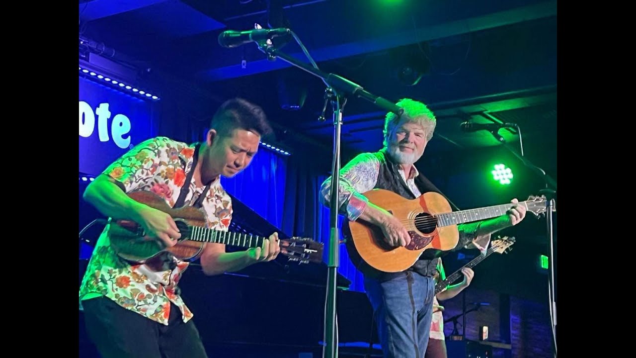 Mac & Jake in Waikiki - YouTube