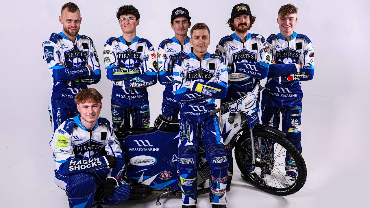 Press & Practice Day | 27/03/2024 | POOLE PIRATES SPEEDWAY 2024 - YouTube