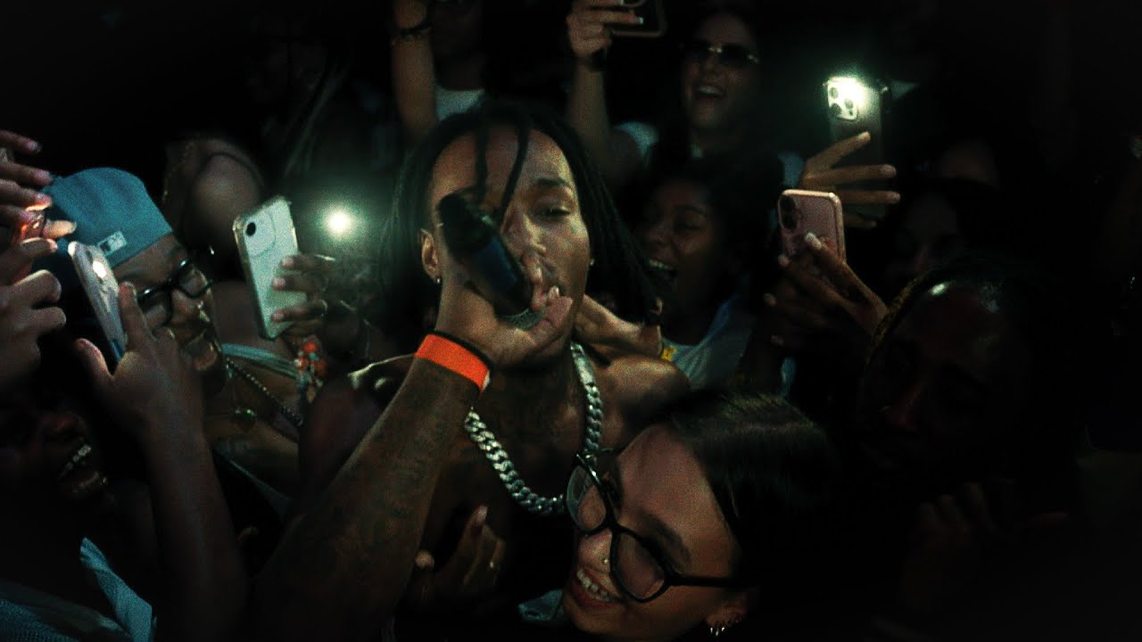 Lil Mello - Pop My Sh*t (Official Music Video) - YouTube