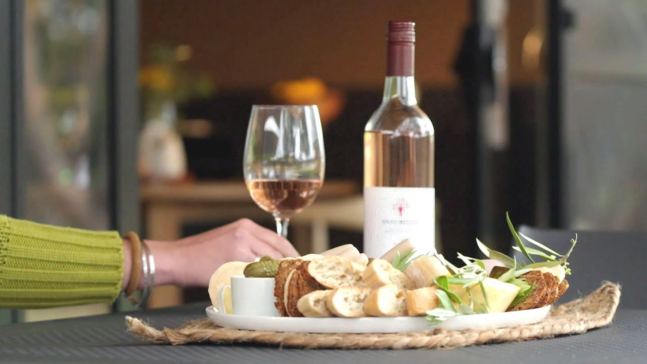 Our State On A Plate - Gourmet and Glamping with Olio Bello - YouTube