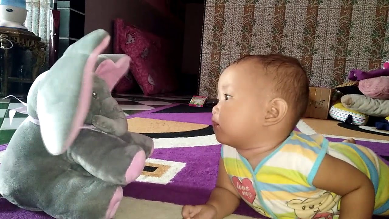 Audy boneka gerak sendiri - YouTube