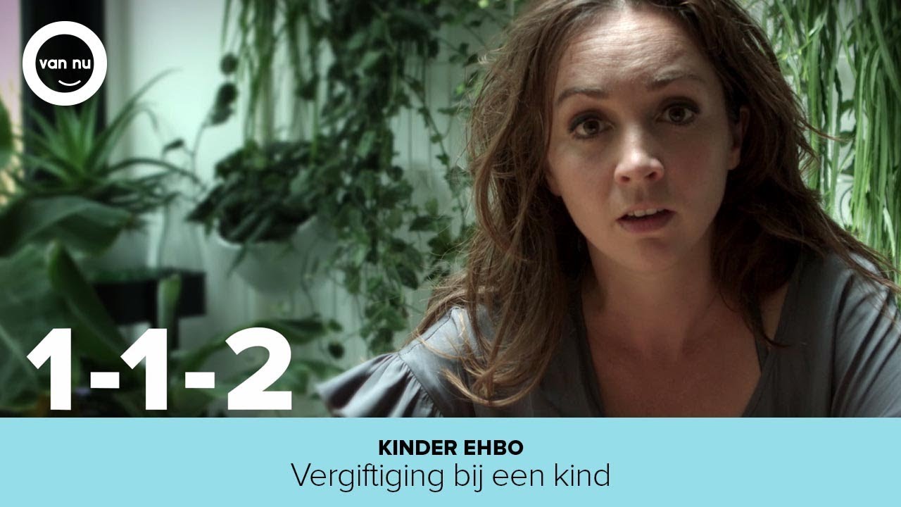 Kinder EHBO || Vergiftiging bij een kind - YouTube