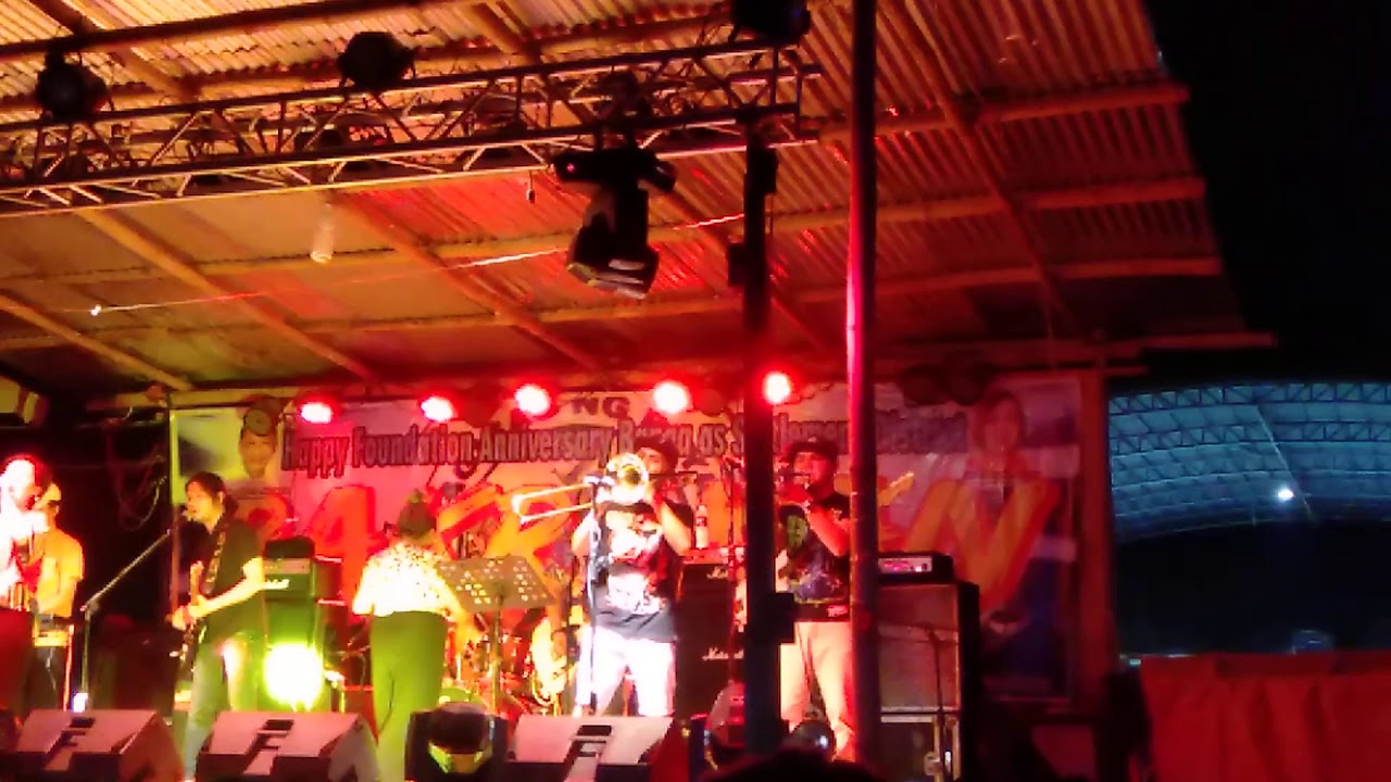 Kwerdas band 👏🎵 - YouTube