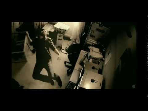 Lanetli Ruh (Emergo) - Fragman