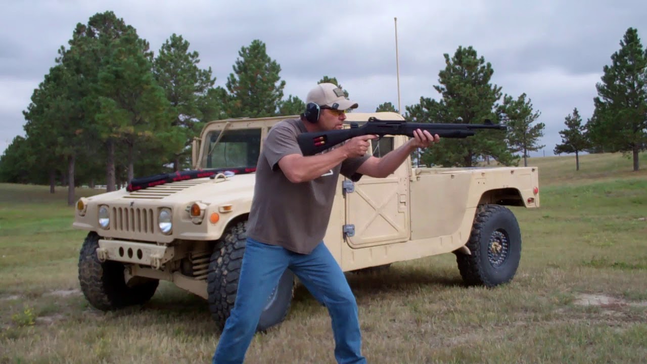 12 gauge Armor Piercing Incendiary rounds VS Bulletproof Glass - YouTube