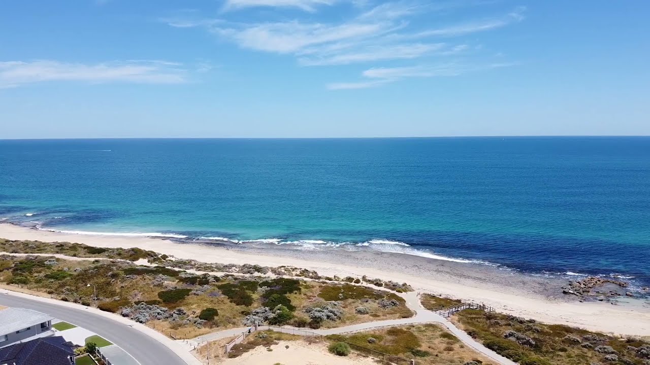 Seascapes Beach, Halls Head. Jan 2020 - YouTube