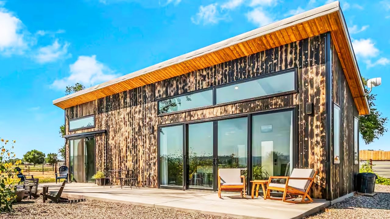 Absolutely Gorgeous Green Tiny Home Mix of Modern and Country Styles ...