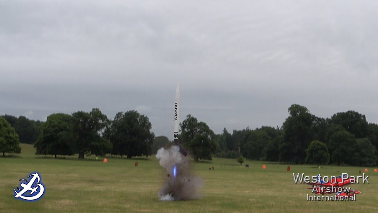 Wizard Massive RC Rocket Launch - Weston Park Model Air Show 2022 - YouTube