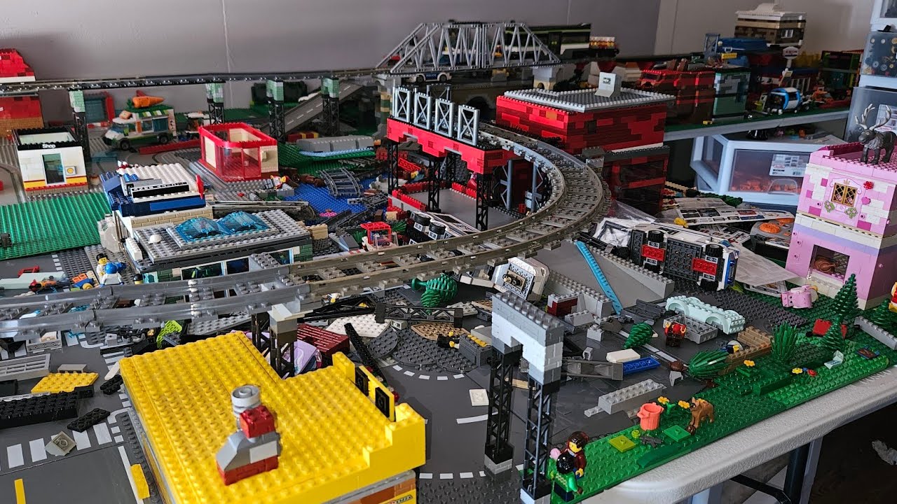 Lego City Build: Support Structures for Elevated Train - YouTube