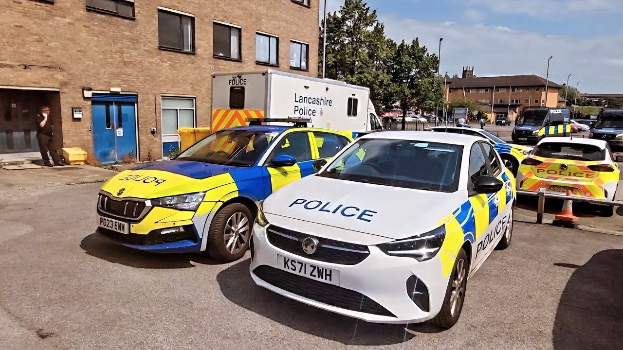 BLACKBURN POLICE AND THE ABANDONED RUINS - YouTube