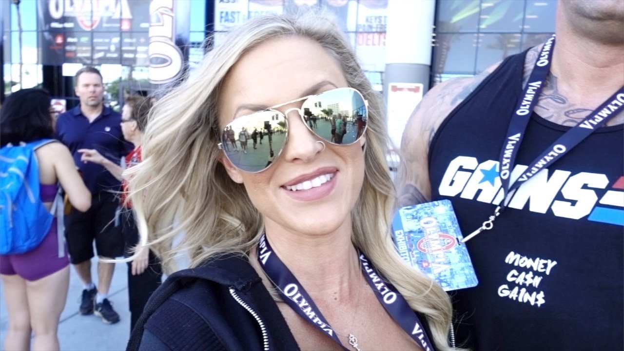 CHANEL RENEE - OLYMPIA EXPO - BEST LAS VEGAS MEAL PREP I'VE FOUND - YouTube