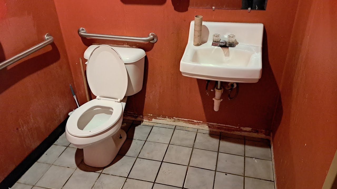 Exxon Unisex Restroom - YouTube