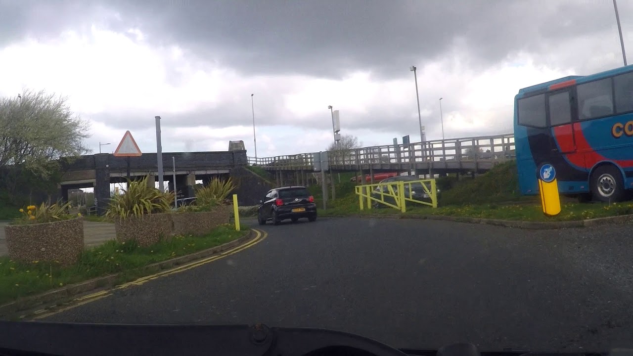 Blackpool by Car - arrival from the M55 - YouTube