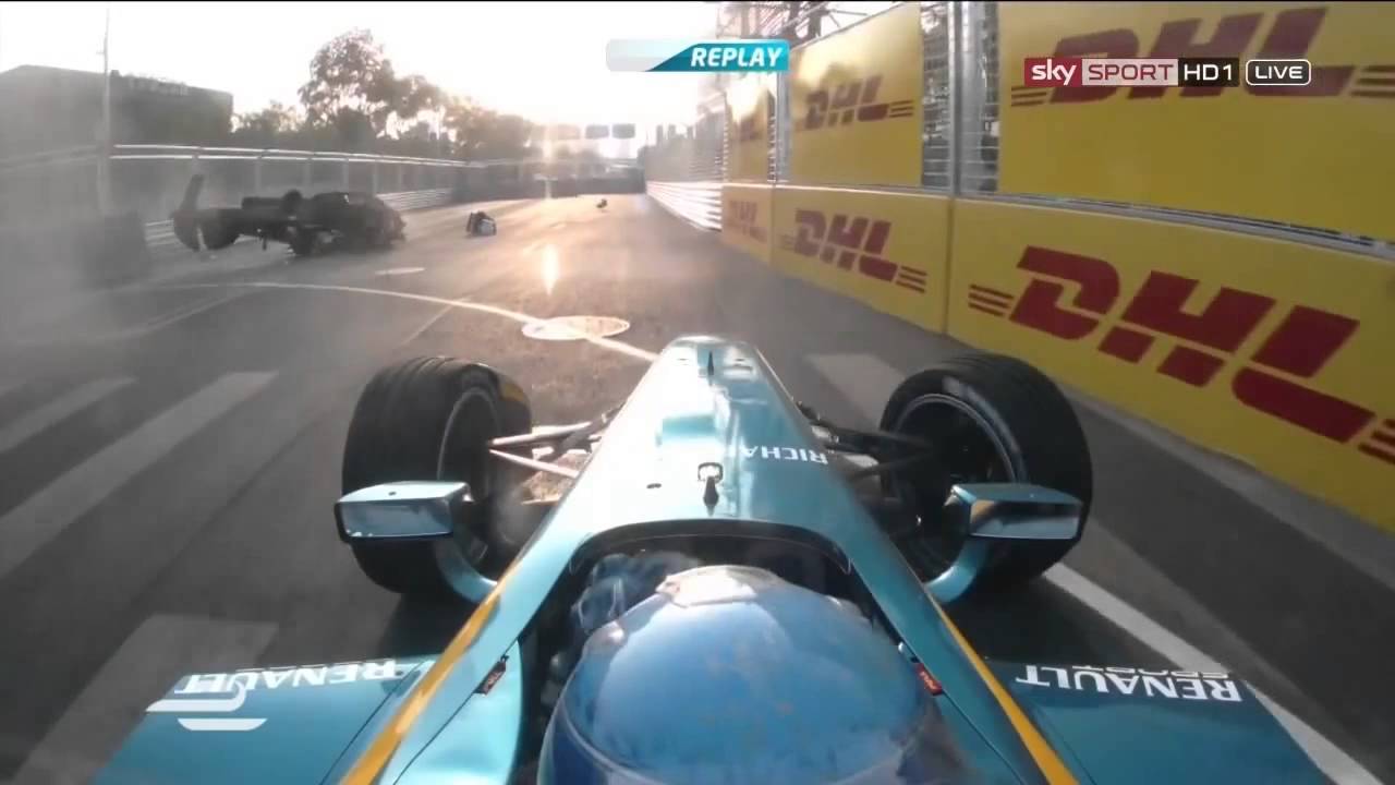 Nicolas Prost & Nick Heidfeld - Huge Crash - Formula E - Beijing - YouTube