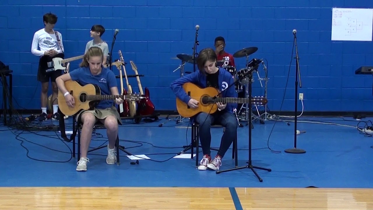 Alyssa and Callie - Castle on the Hill - Ed Sheeran - YouTube