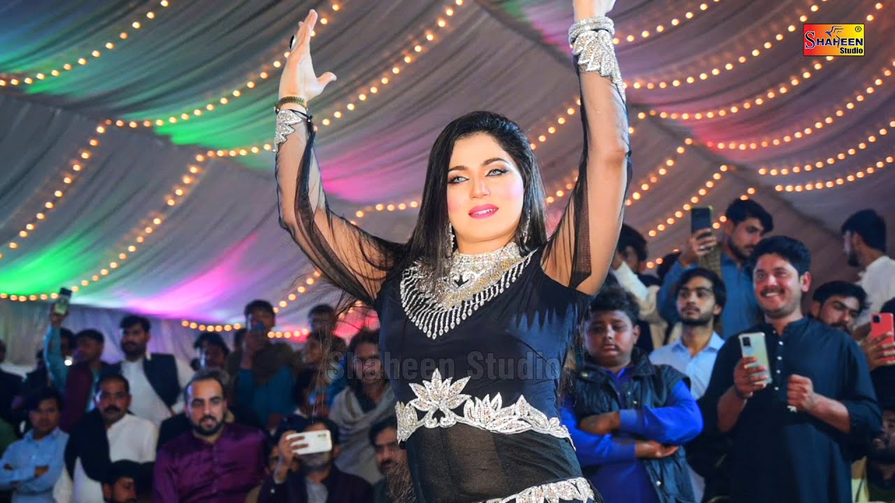 Jhiki Degree De Wele | Mehak Malik | Wedding Dance Show | Shaheen ...