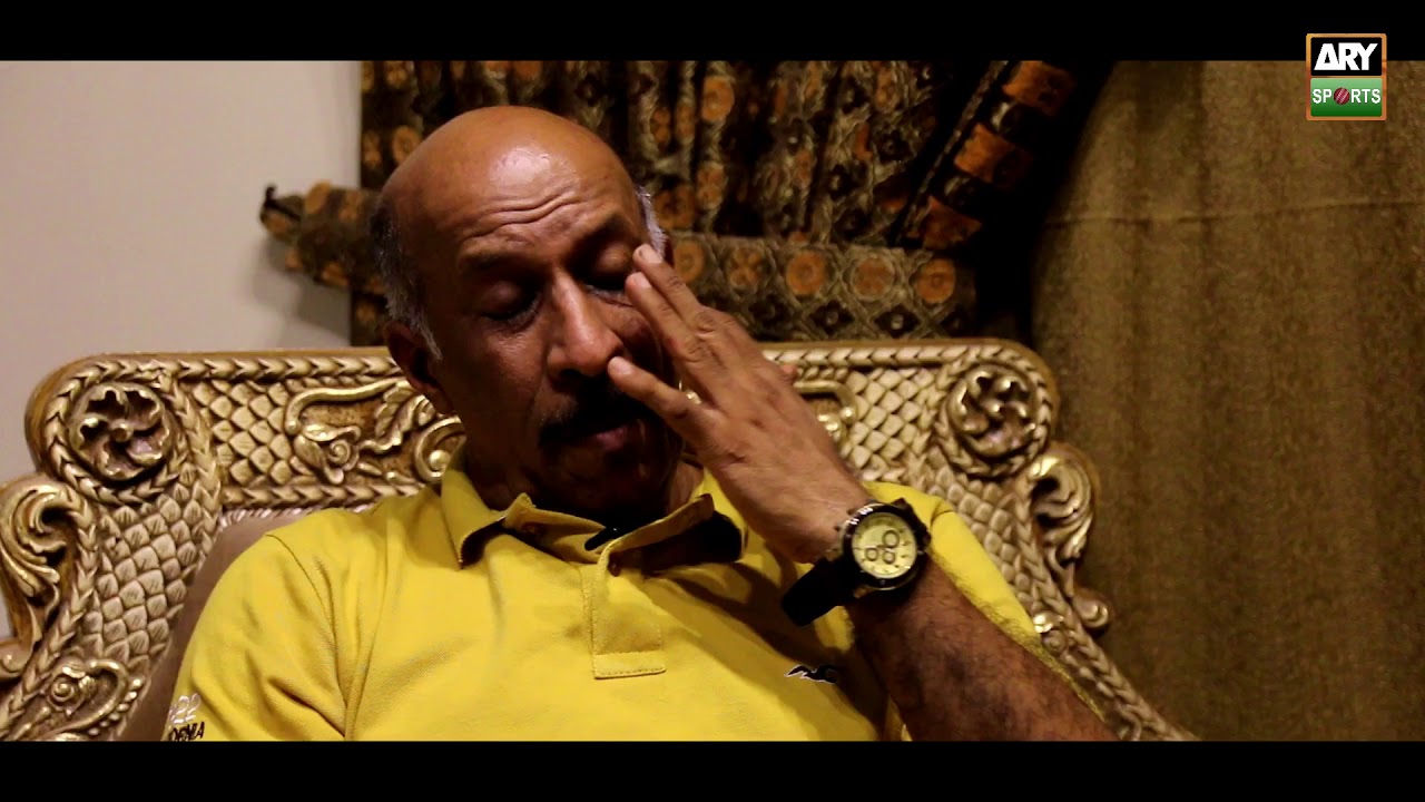 Story of Tauseef Ahmed - From bowling in the streets to destroying ...