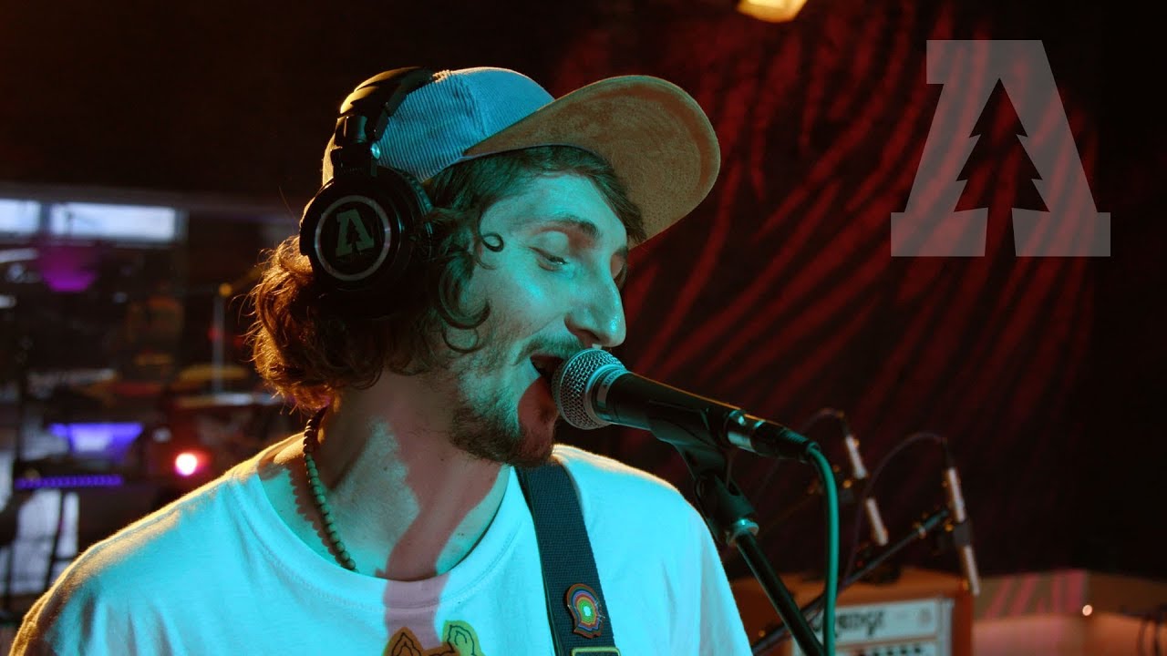 Vacationer - Entrance | Audiotree Live - YouTube