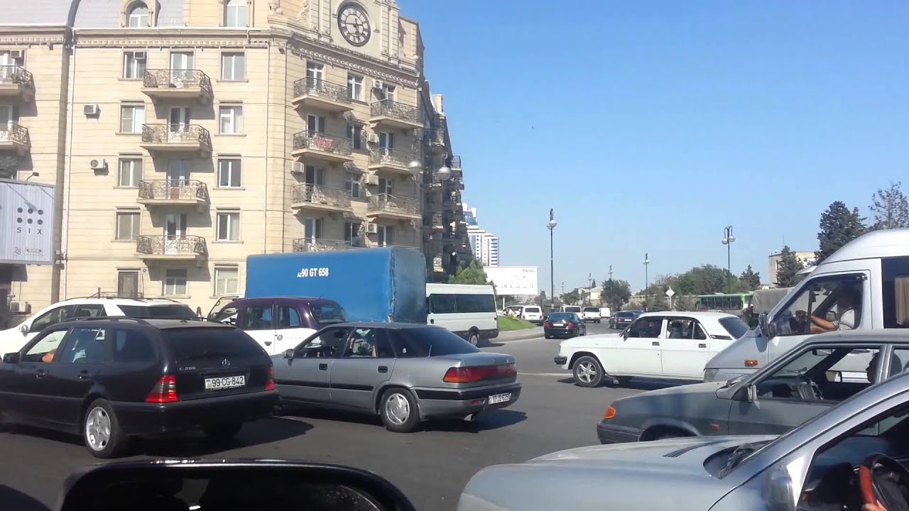 Baki Bulvar menim gozumle.... - YouTube