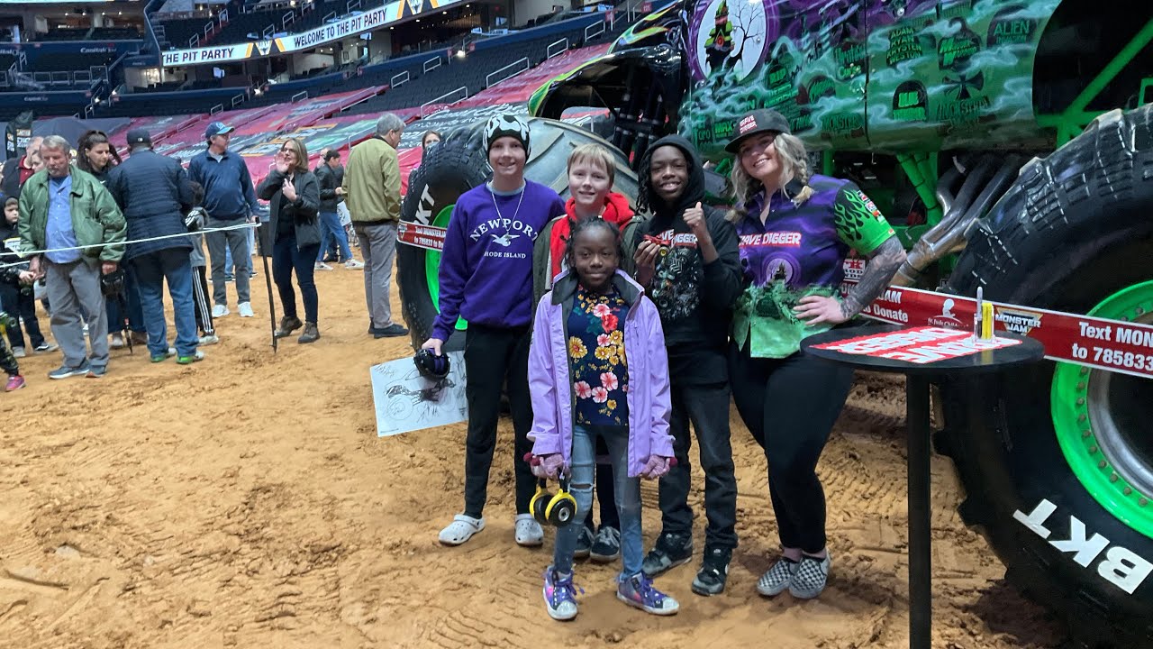 Monster jam full show (Washington DC) 2024 - YouTube