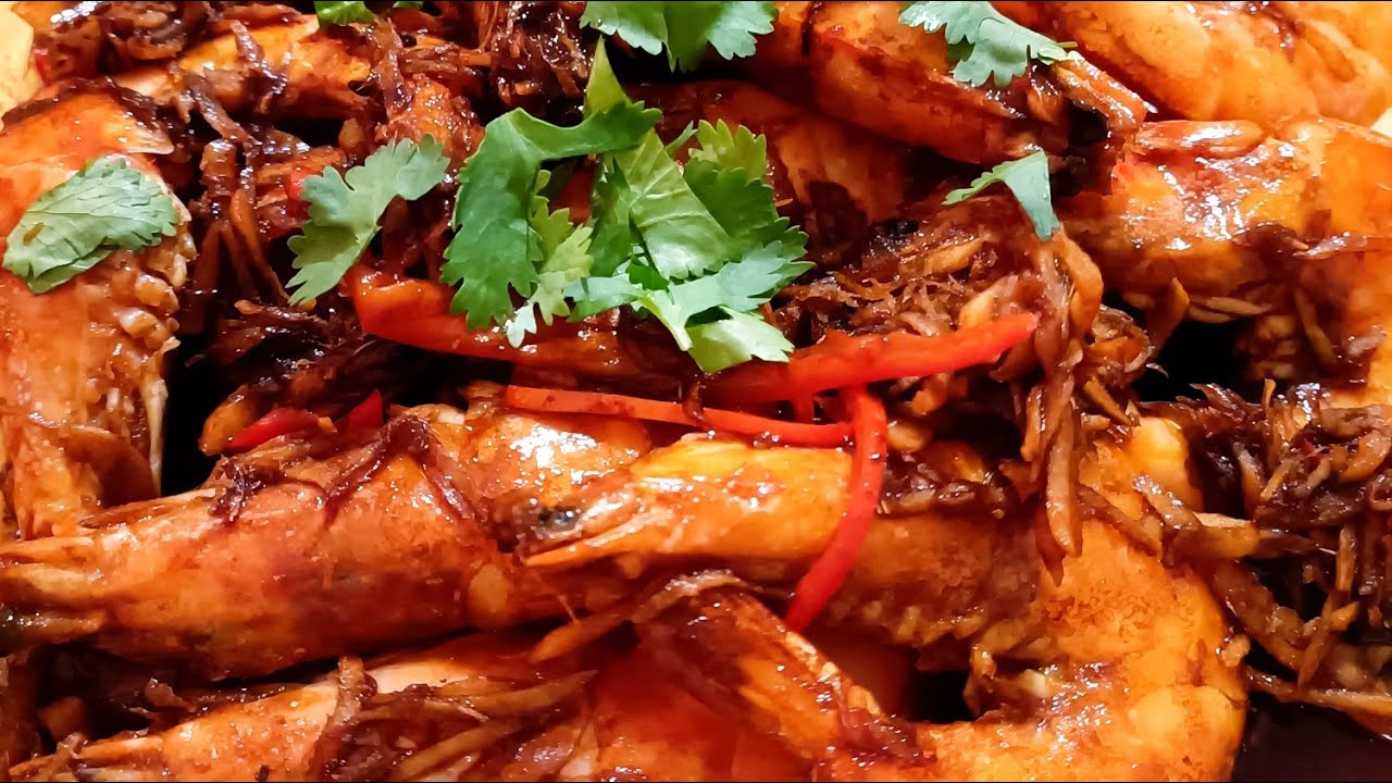 Sweet & Spicy Stir Fried Prawn In 4K (Har Lok) 虾碌 - YouTube