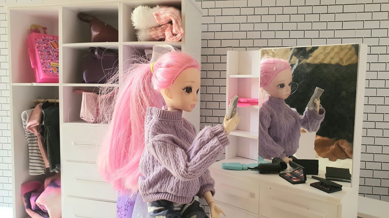 8 Minutes Satisfying With Barbie Preparing To Go Out With Friends ASMR ...