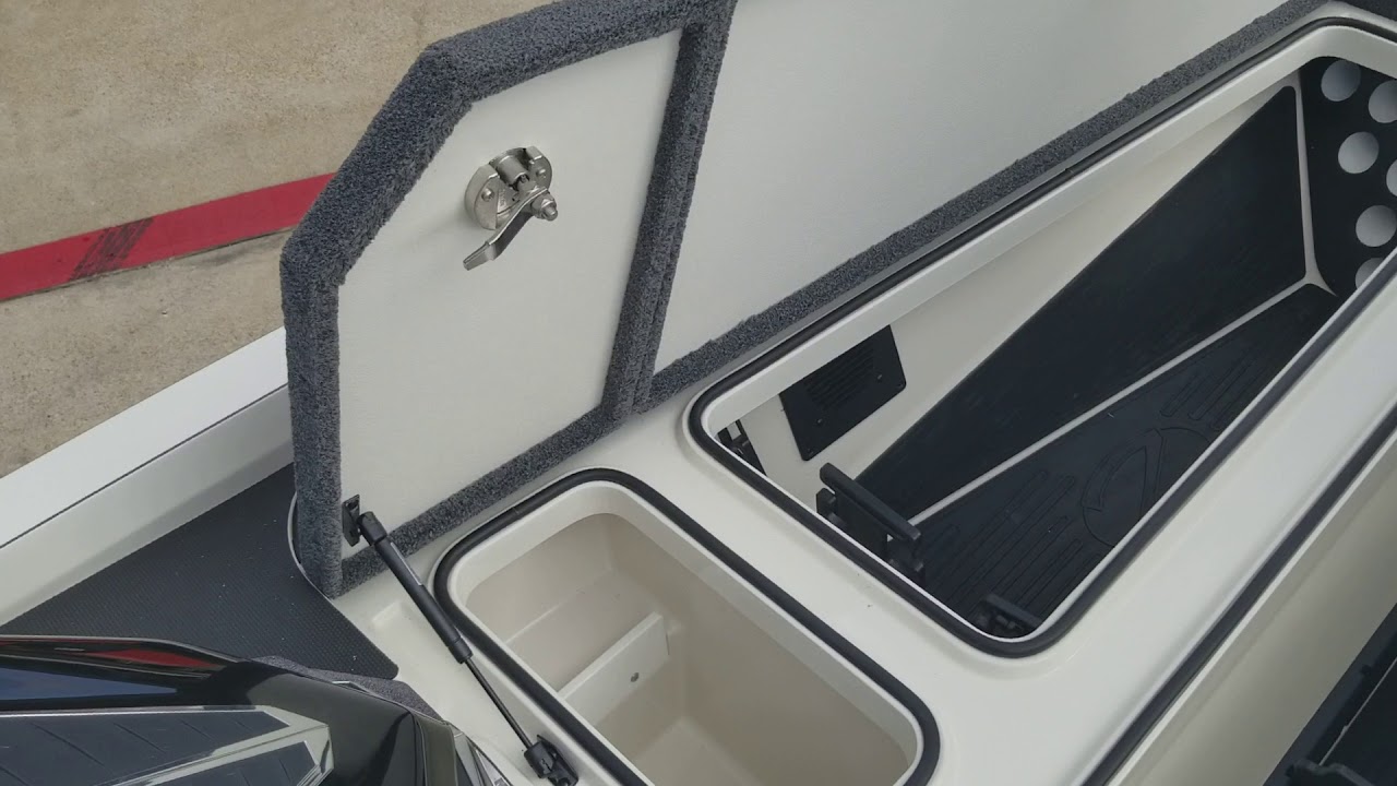 2018 Ranger 521L - YouTube