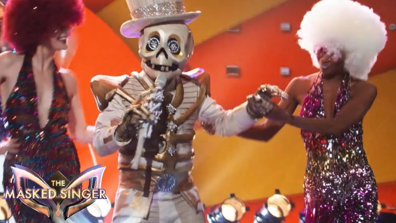 Skeleton singing “Good Times“&“Rappers Delight”/ THE MASKED SINGER ...