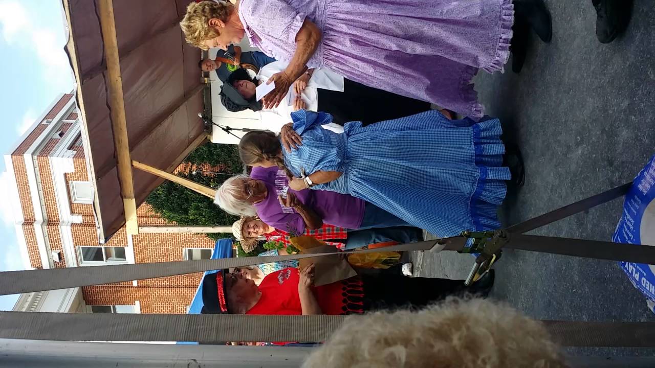 Possum Queen 2016 - YouTube