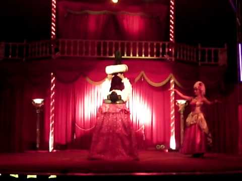 Michael babic footjuggling - YouTube