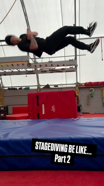 Stagediving be like… 🤣 - YouTube