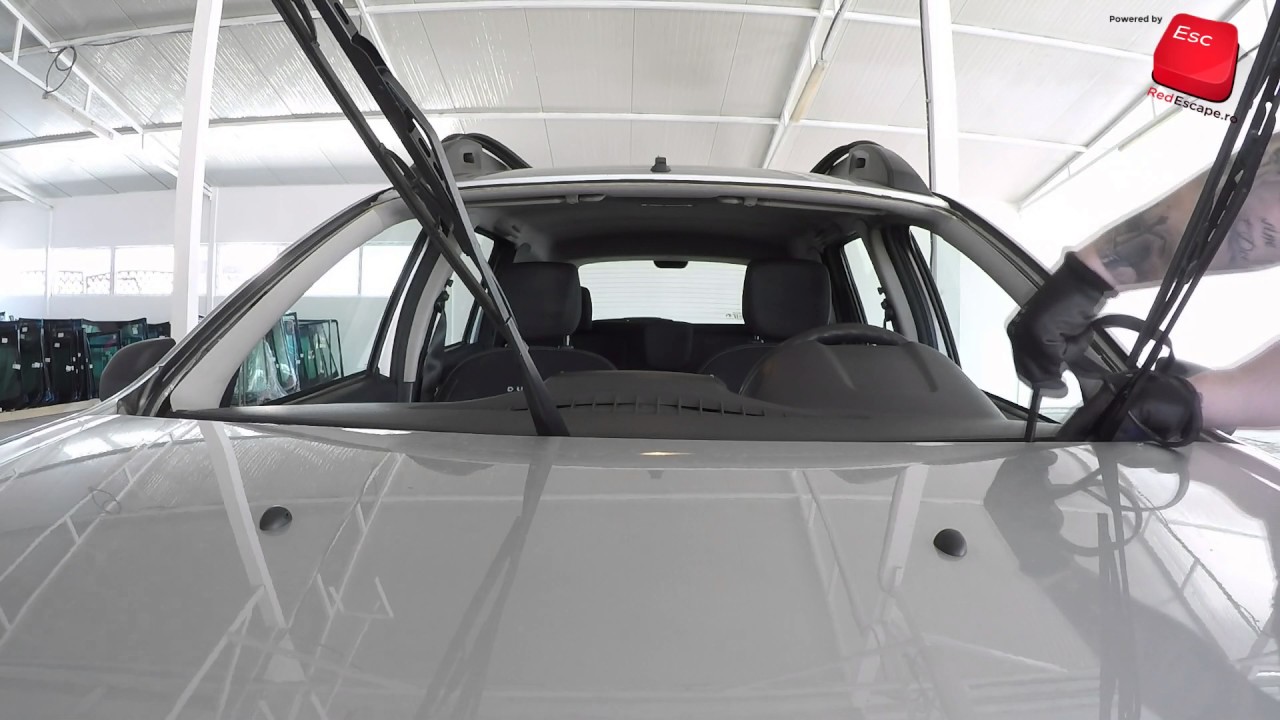 Video montare parbriz Dacia Duster - YouTube