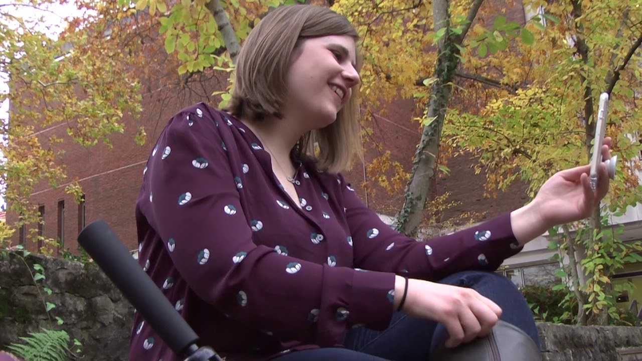 Deaf Students Face Challenges on Campus - YouTube