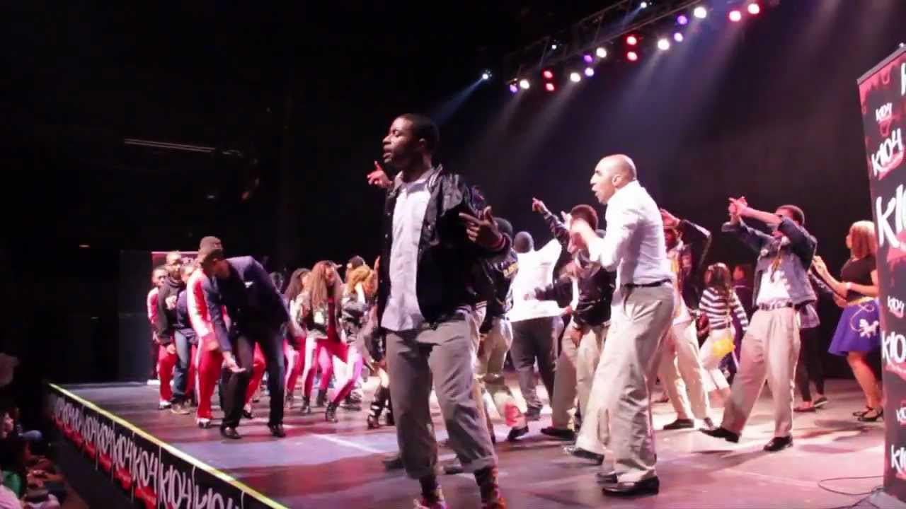 Greek Stroll Off @SWAC Tournament 2012 - YouTube
