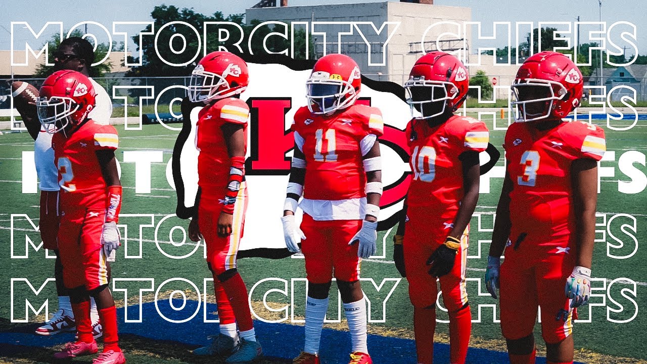 BEST 10U IN DETROIT?!? Alex “BULLY” Sanders Mic’d Up - YouTube