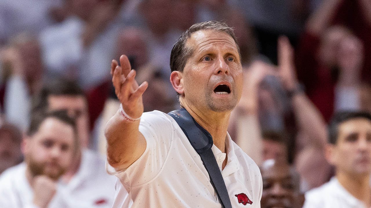Musselman surprised his photo wasn't in new arena (no, not really ...