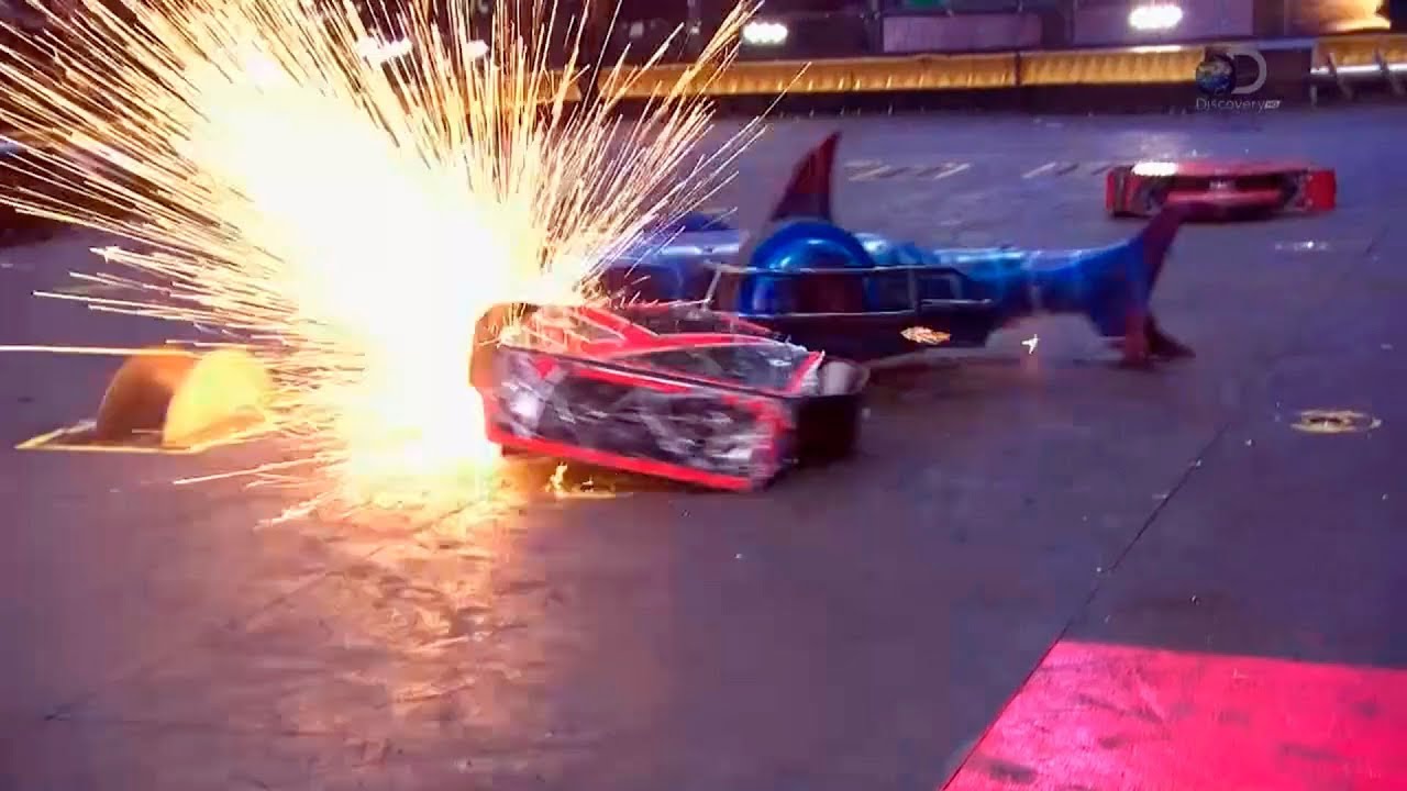 Gemini vs Sharkoprion | Битвы роботов 2018 - YouTube