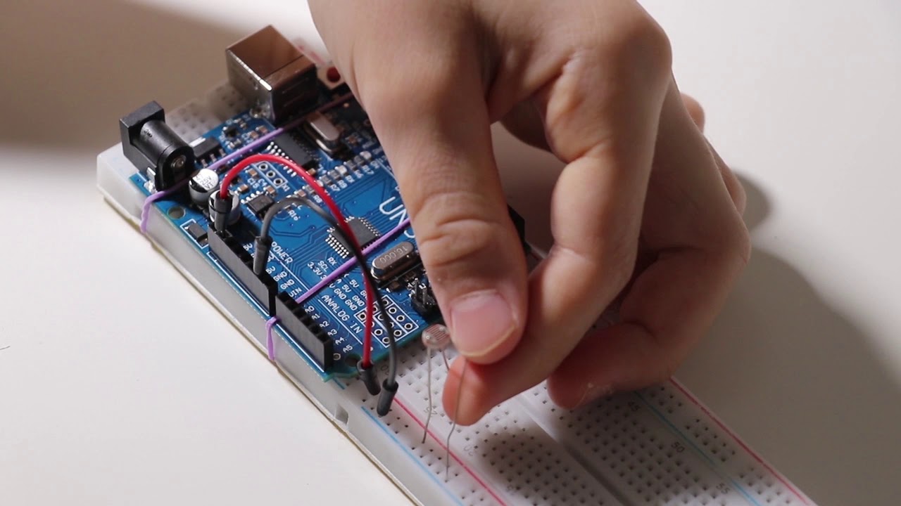 Montage ARDUINO -photorésistance : Détection de l'intensité lumineuse ...