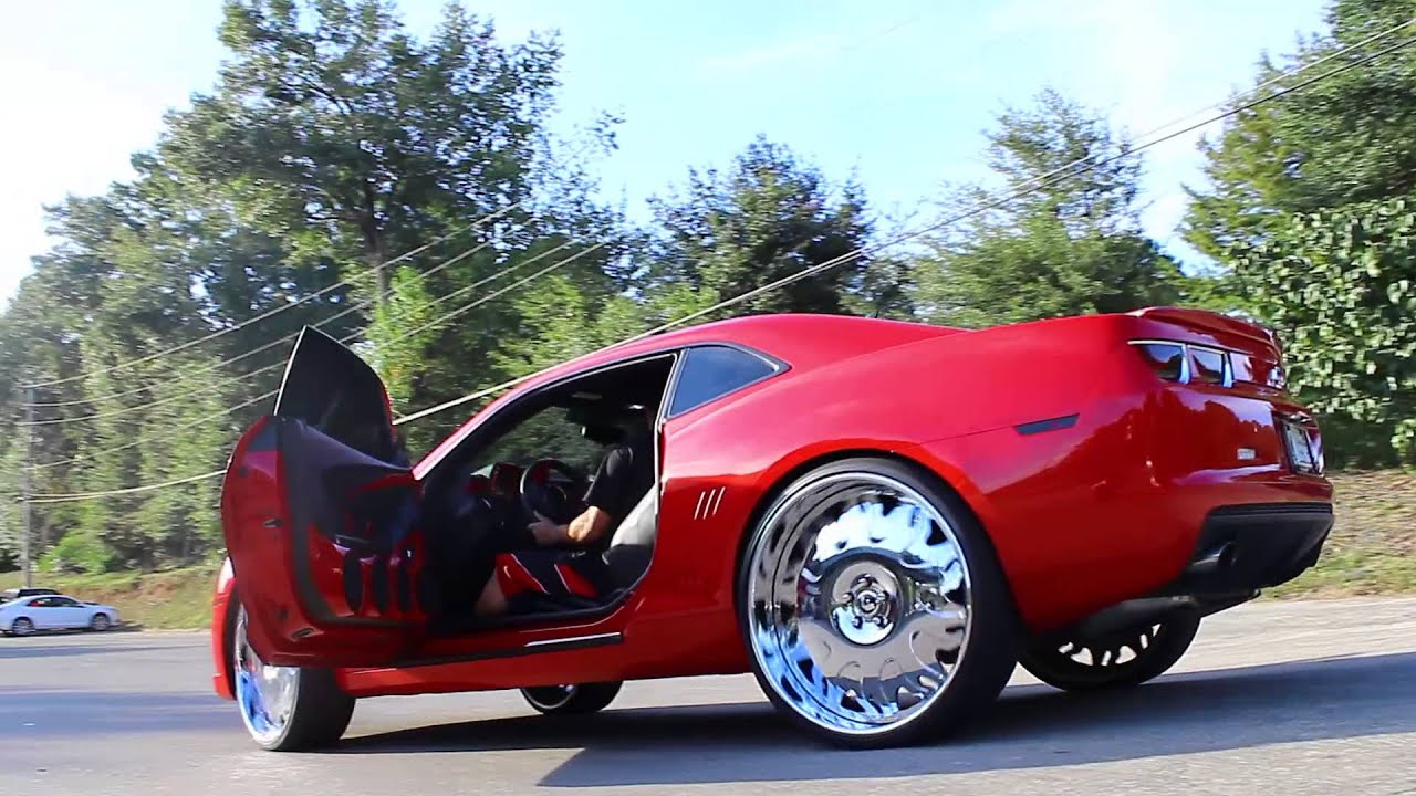 Red Camaro on 26" Forgiato Grassetto - YouTube
