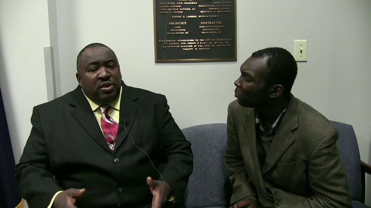 EXCLUSIVE- Rev. Chris Collins interview- Quintin's Close-Ups™ - YouTube